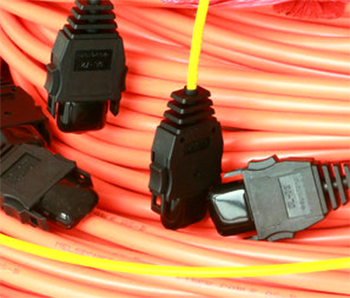 JIS F07PCF/HCS 200/230um光纤跳线